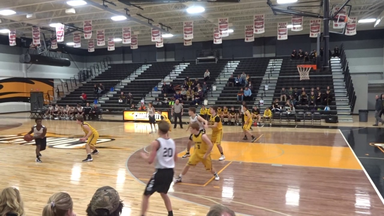 THE CHARLES CITY COMETS BEAT THE WAVERLY SHELL ROCK GO HAWKS!! - YouTube