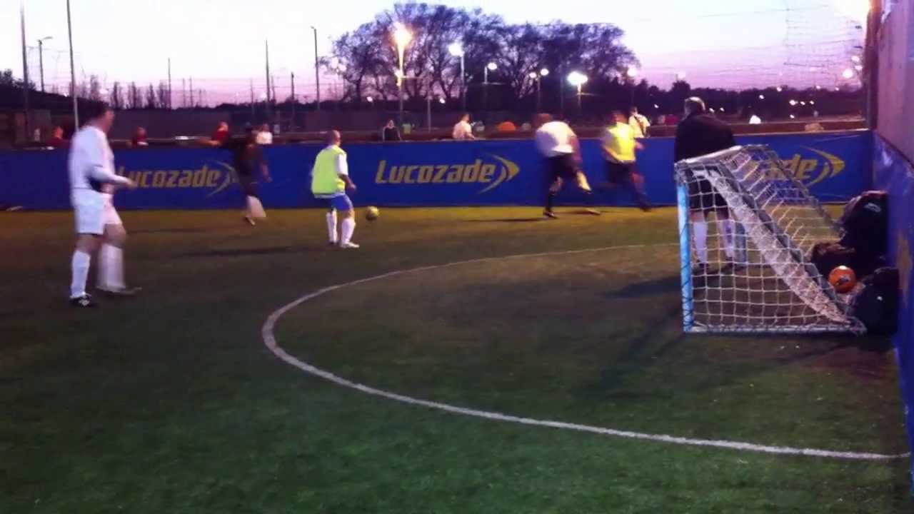 Laughing Lions v Sabre (1st Half) Powerleague Fairlop 02-05-13 - YouTube