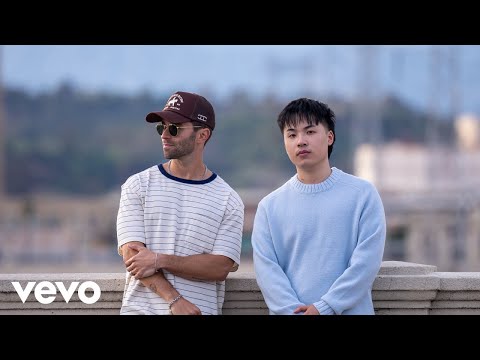 Keenan Te, Jake Miller - Still Dancing (Official Lyric Video)