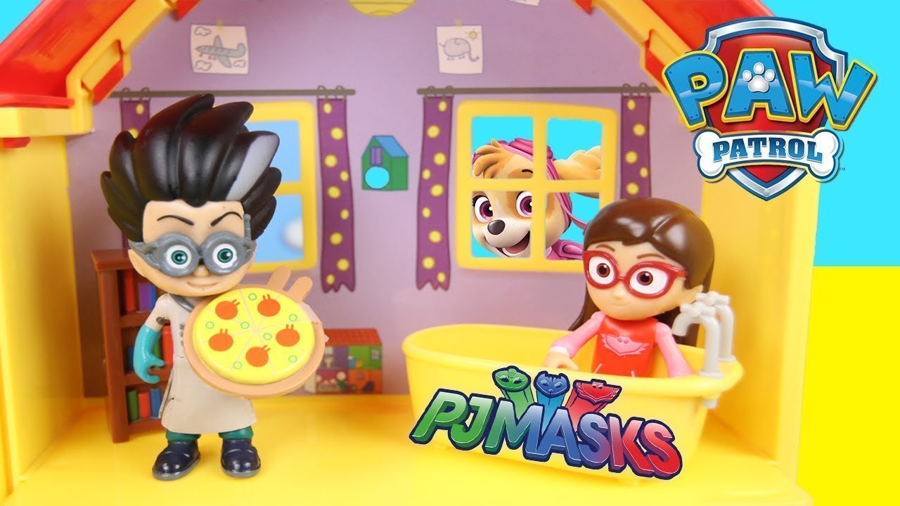 PJ Masks Sleepover Party | Catboy Invites Romeo and Luna Girl - YouTube