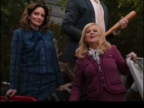 Tina Fey and Amy Poehler’s Cameo in Anchorman 2 (2013)