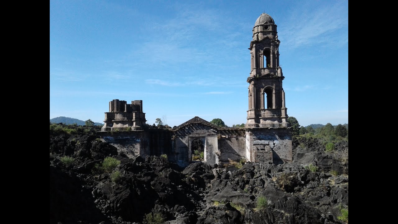 Tour a las ruinas del volcán Paricutín (iglesia de San Juan ...