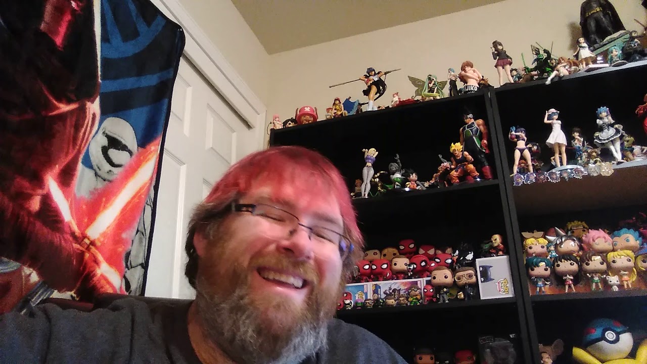 Unboxing a prize mystery box from multiverse comic box - YouTube