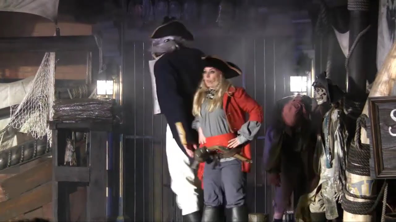 The Pirates of Mutiny Bay - The Quest for the Golden Parrot - Alton ...