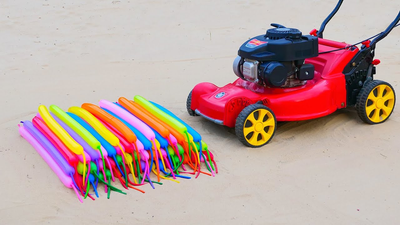 Experiment: Many Balloons vs Lawn Mower - YouTube
