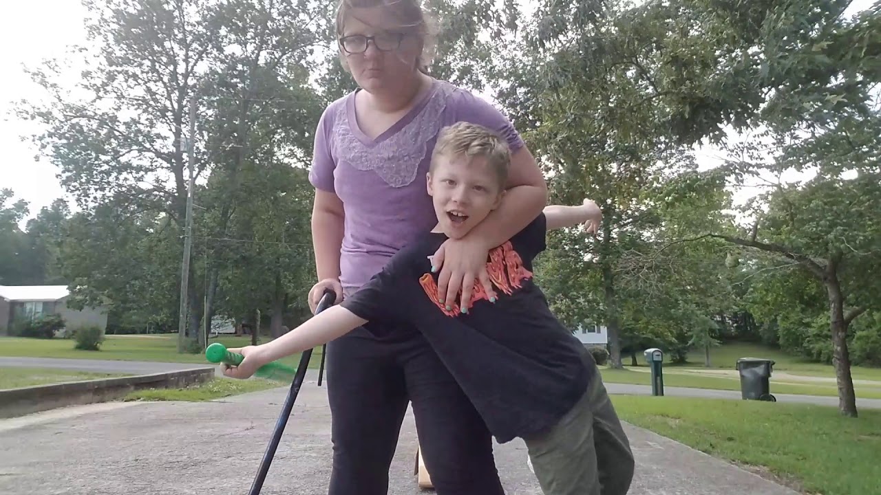 Beating stuff - YouTube