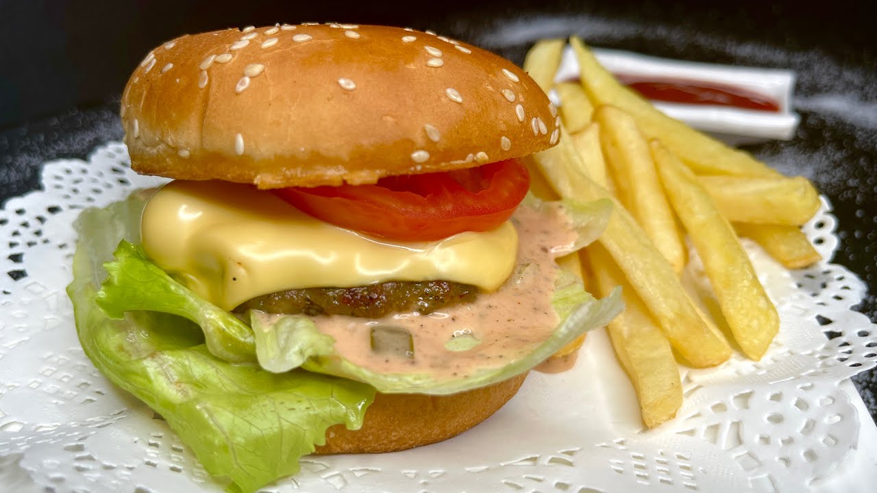 Homemade Mutton Burger | Better than Mcdonalds Burger Recipe | Easy to ...