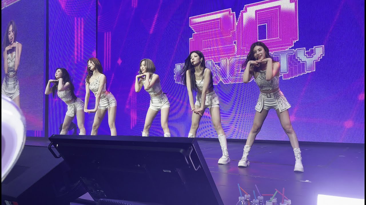 ITZY | #TWENTY | ATLANTA | 221105 | 4K HDR - YouTube
