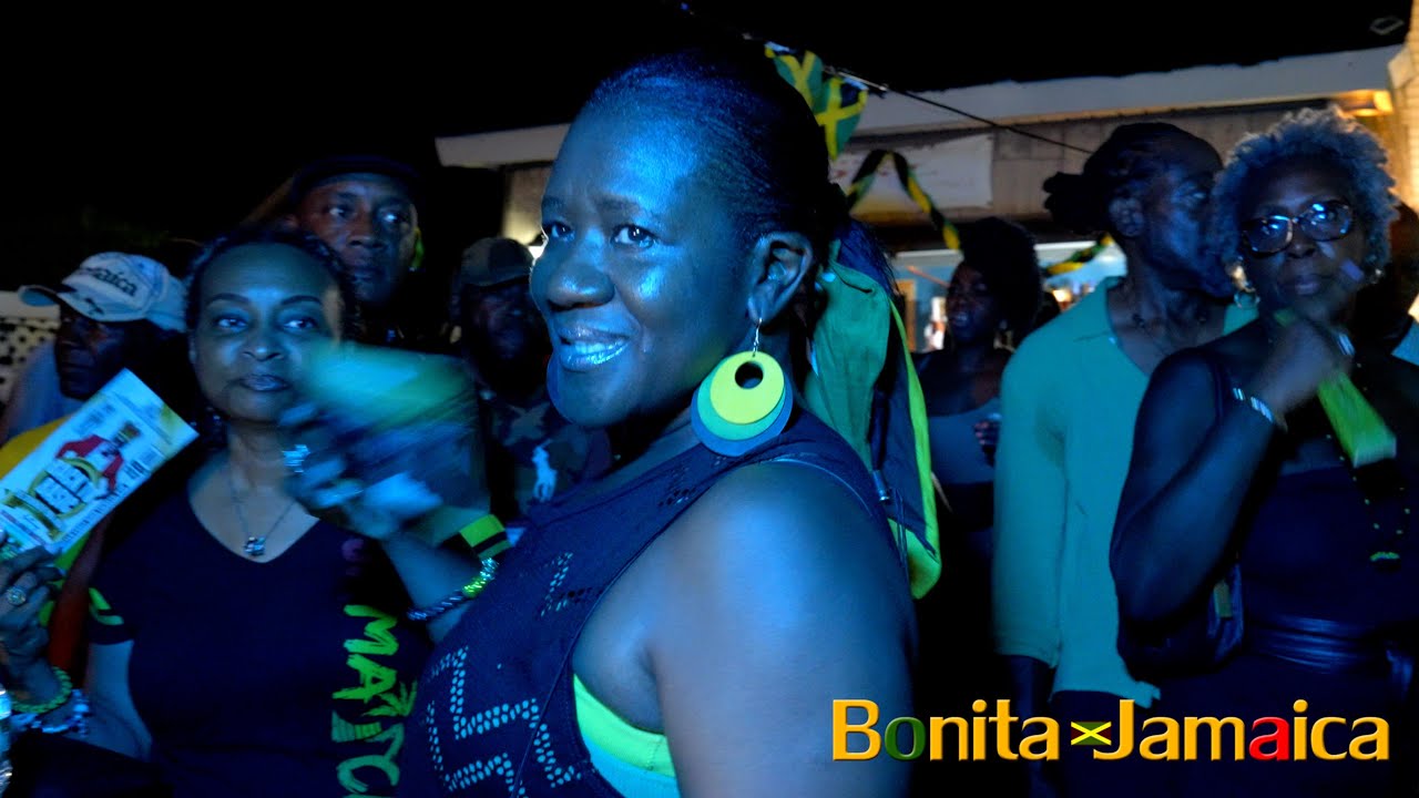 DJ Ricky Genius Playing Jamaican Independence Party At The Outside ...