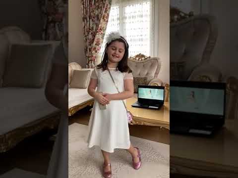 KimbuReyhan ablasının Kime Bu İnat şarkısında Maya Prensesin kareografik dansı