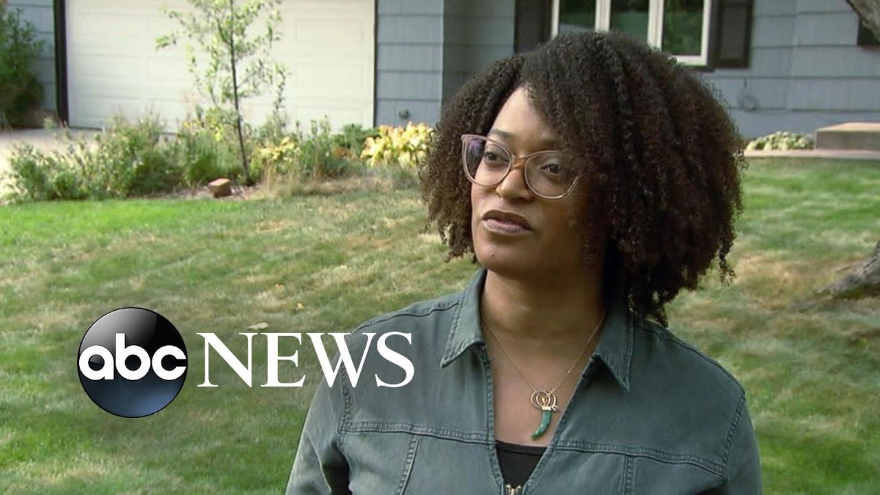The battle for suburban women in Minnesota - YouTube