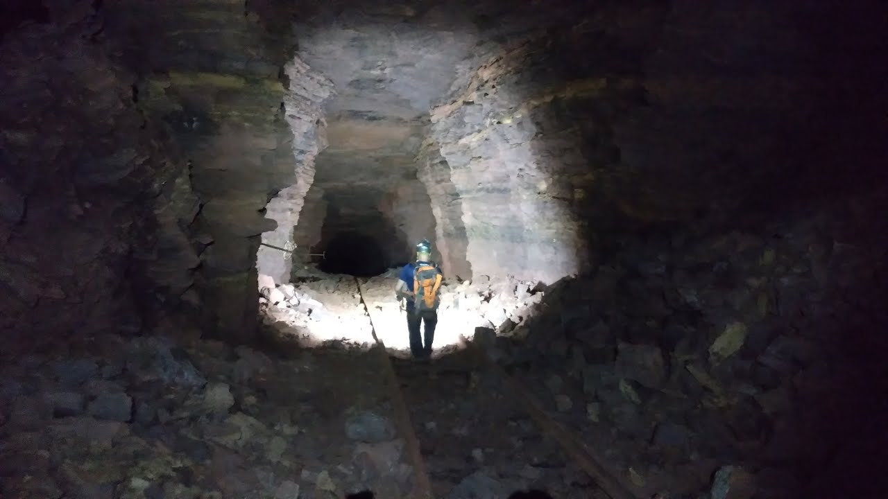 Exploring Some Upper Sections Of An 1890's Era Red Ore Slope Mine - YouTube
