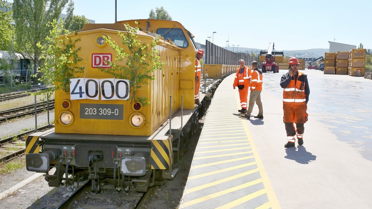 Der 4000. Abraumzug von Stuttgart 21 - YouTube