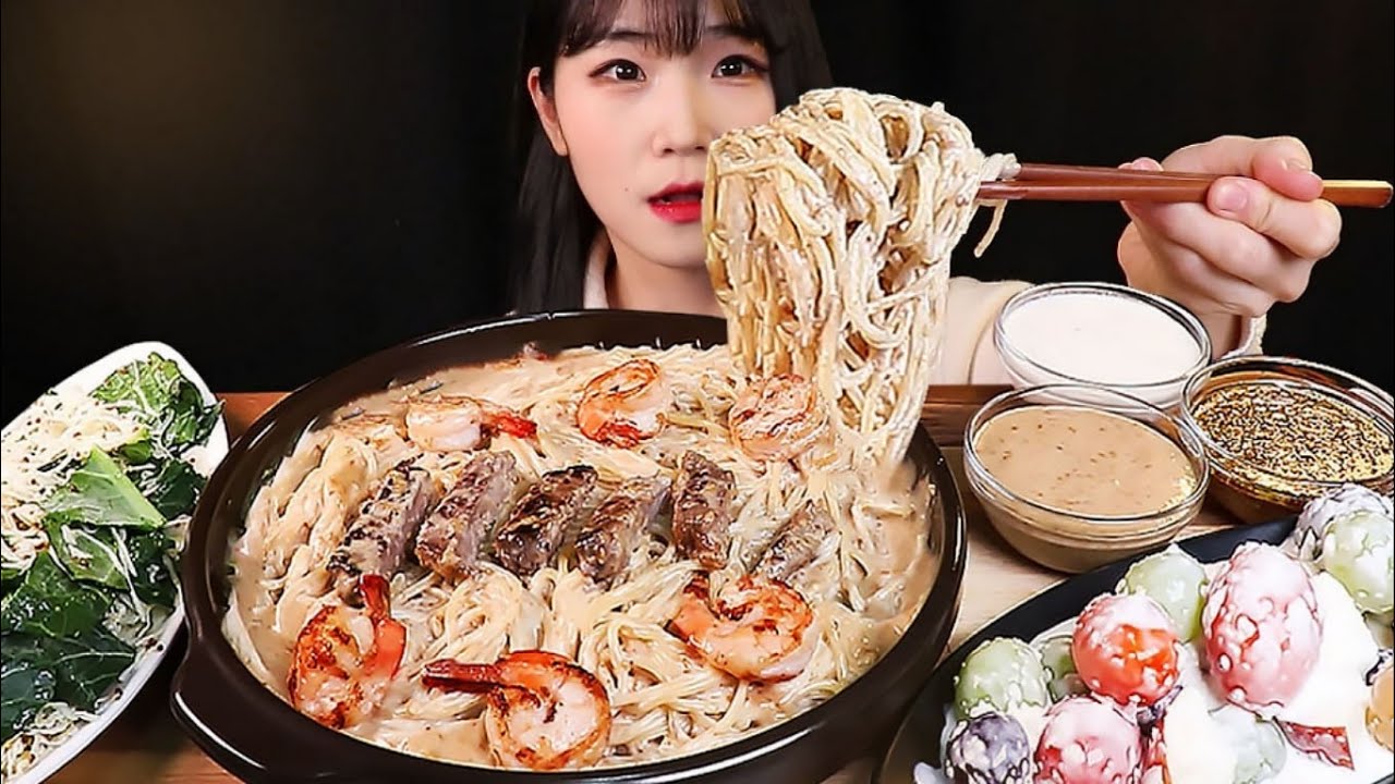 꾸덕꾸덕한 참깨 드레싱으로 만든 크림 파스타먹방 쉬림프 스테이크 파스타 먹방 Pasta And Beef Steak Real