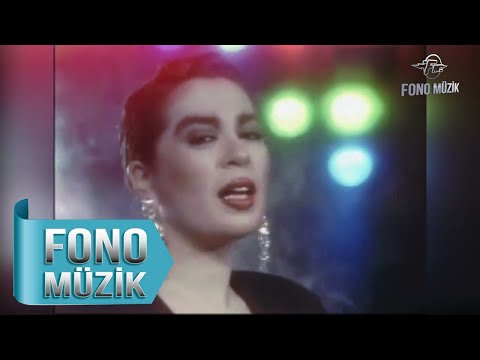 Zerrin Özer - Ağlayamıyorum (Official Video)