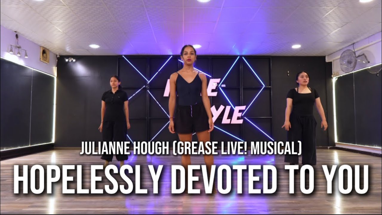 Hopelessly Devoted To You - Grease Live! Musical | Contemporáneo ...