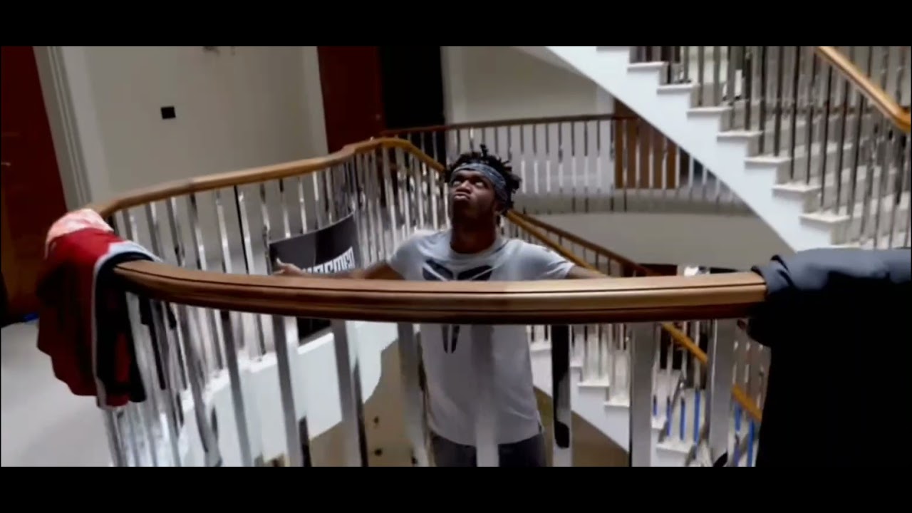 When you know ow what the dog doin/Ksi floating meme. - YouTube