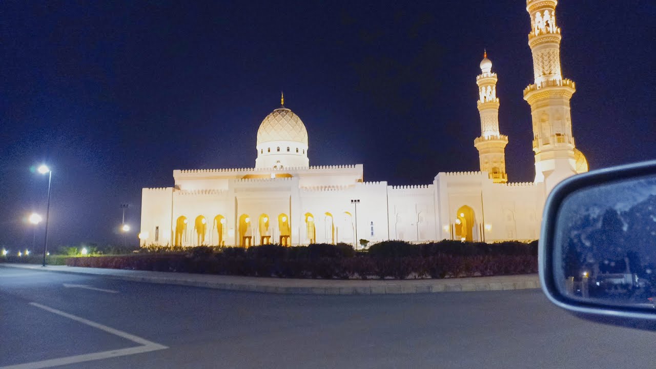 Oman muscat Al hail | beautiful masjid of Al hail muscat | beautiful ...