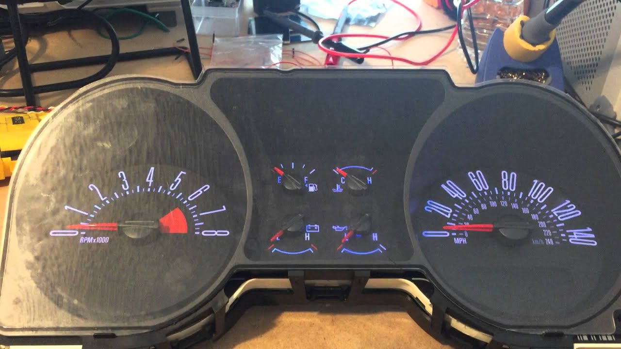 2005 Mustang cluster testing - YouTube