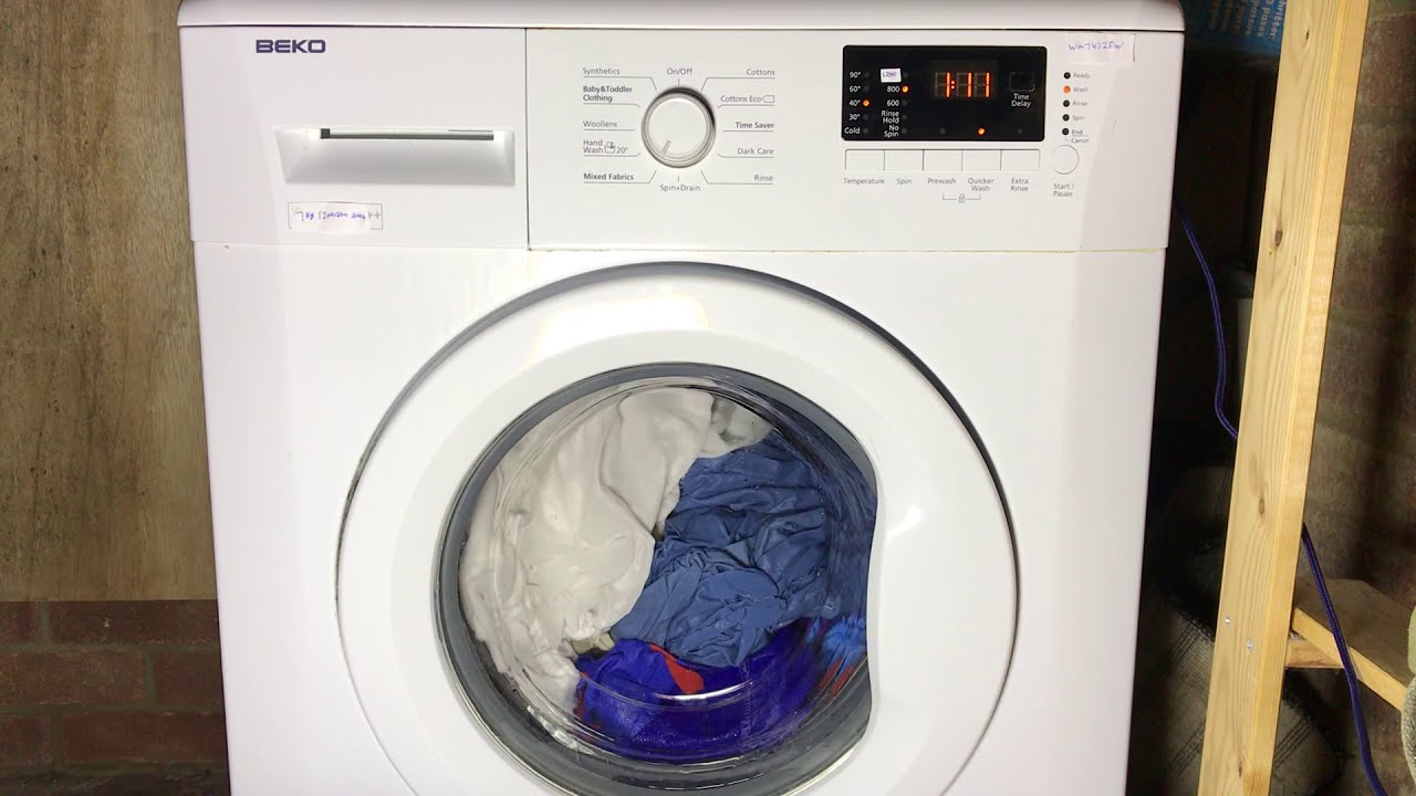 beko WM74135W - mixed fabrics 40 + quicker wash - YouTube