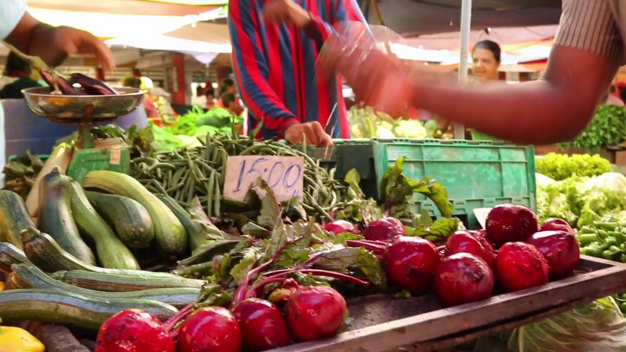 Mauritius Food Tour - Port Louis Street Food Tour - Taste Buddies - YouTube