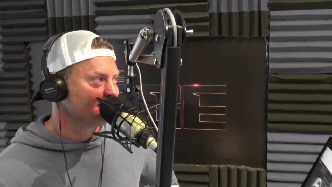 The Edge Morning Show w/ Vic Faust, Chris Knight & Eric Johnson - YouTube