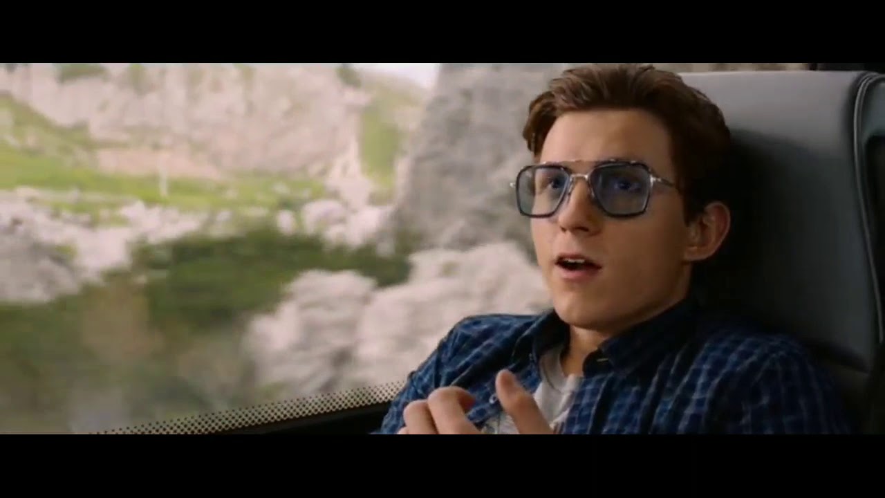 Bus scene | Spider-man far from home - YouTube