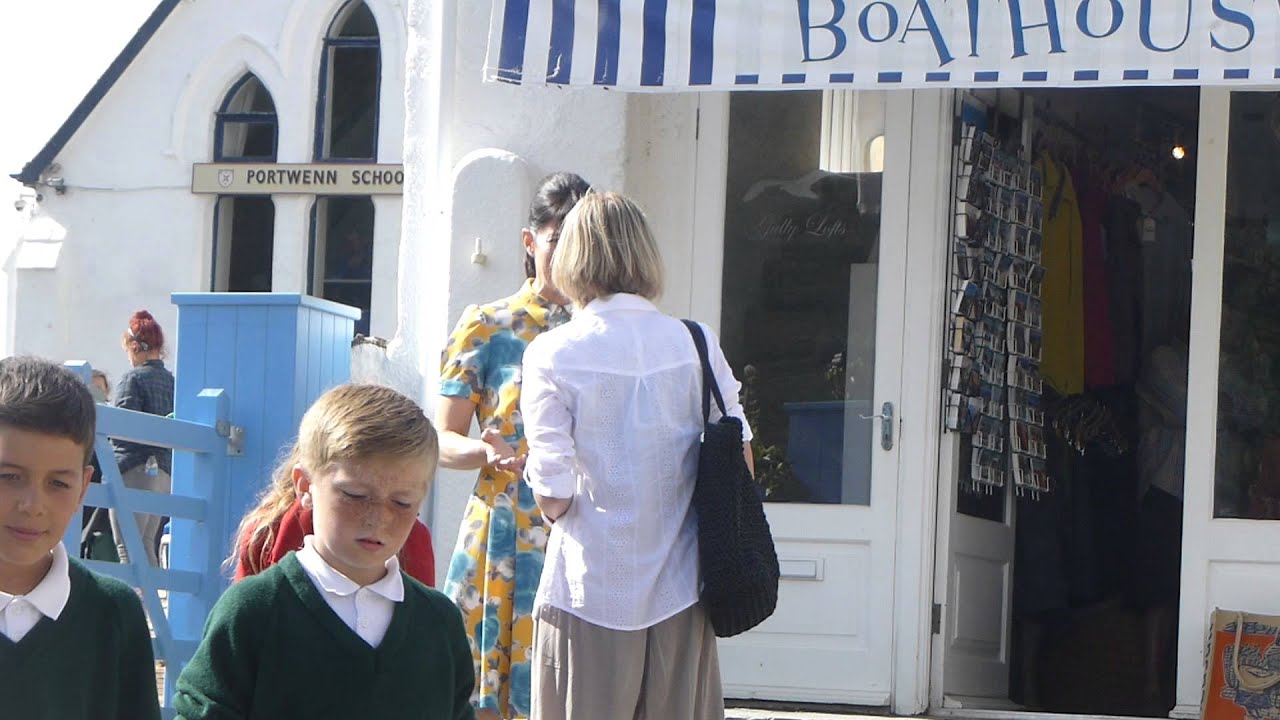 Doc Martin, filming 2015, Series 7 , Louisa Glasson - YouTube