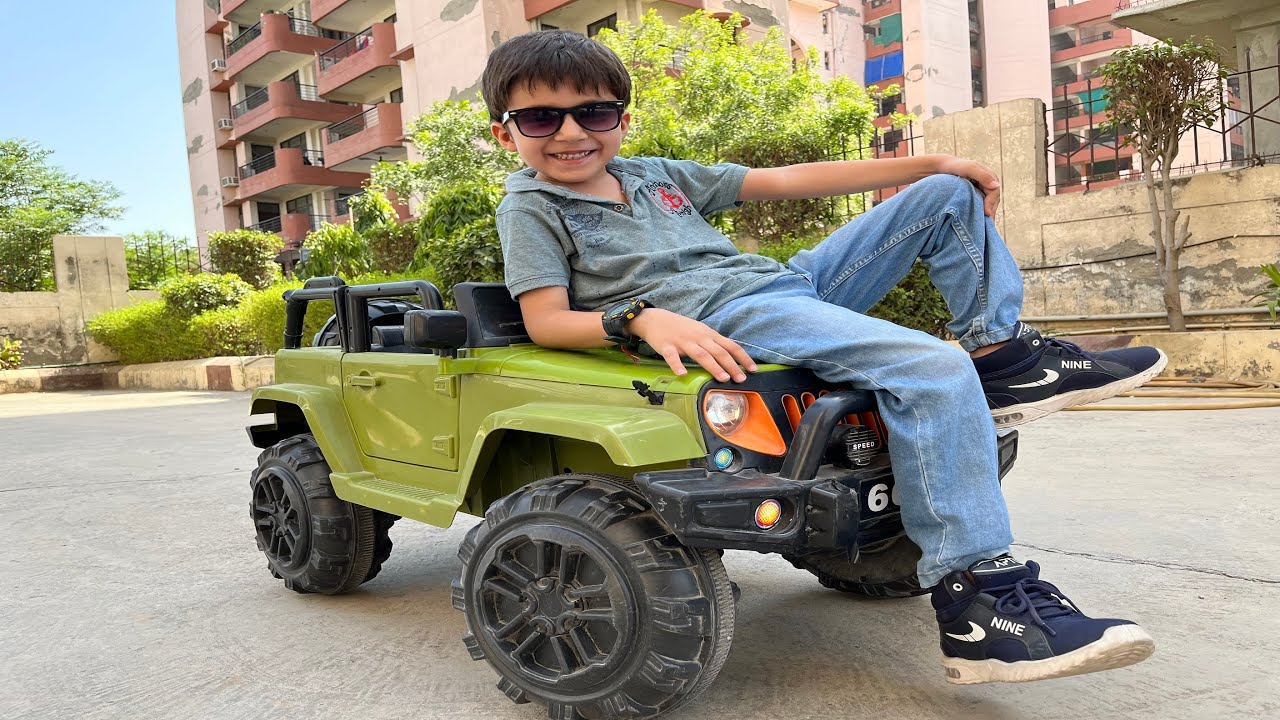 My Jeep Review || Driving toy jeep at society premises || Battery Toy ...