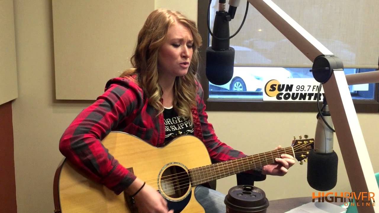 Lyndsay Butler previews a new song at 99.7 Sun Country - YouTube