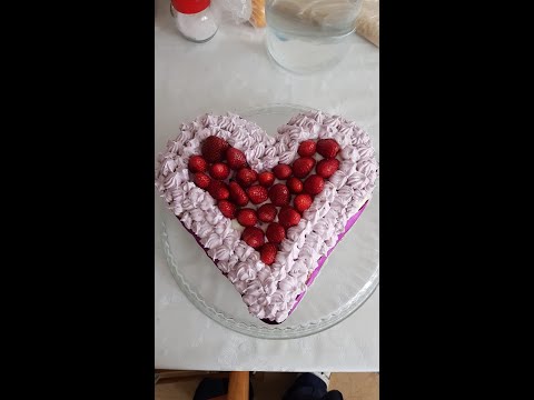 Nurcan' a 6 Mat G'nin Doğum günü kutlaması