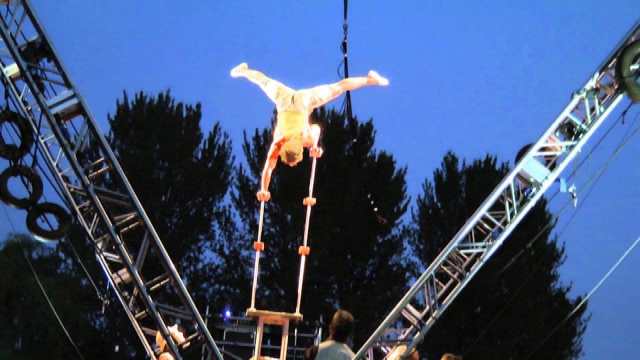 No Fit State Circus Barricade at Winchester - YouTube