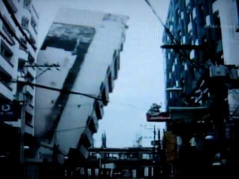 Predio caindo destruição - YouTube