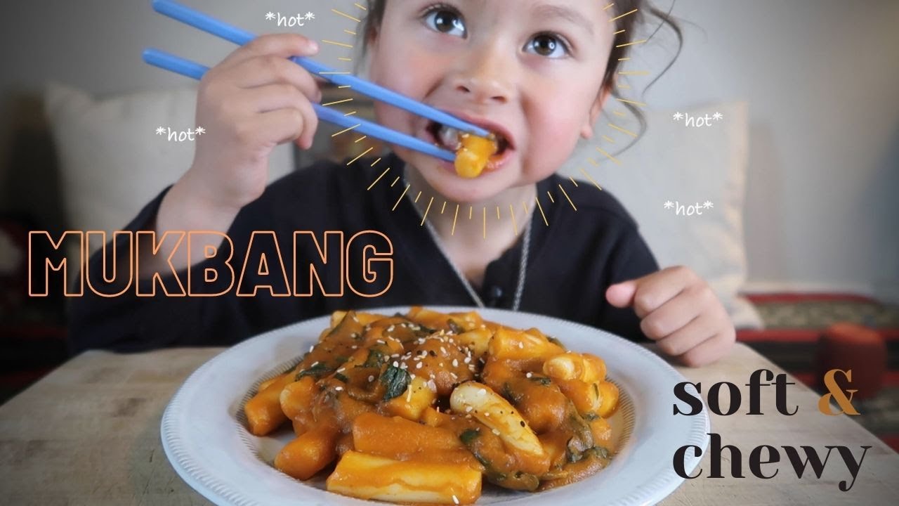 Tteokbokki Mukbang 떡볶기 먹방 | Vegan Kid Eating Show | Soft & Chewy Real ...