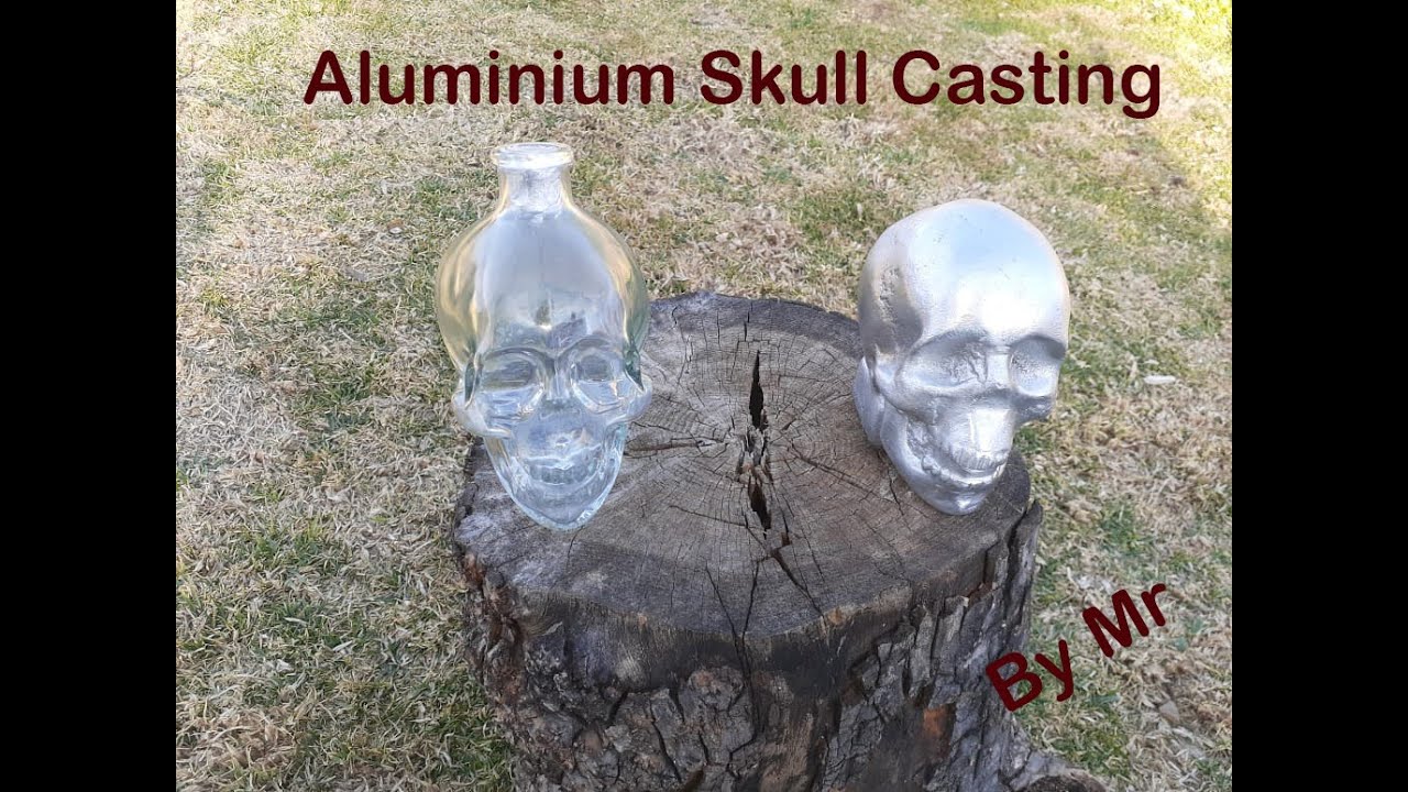 Casting an aluminium skull - YouTube