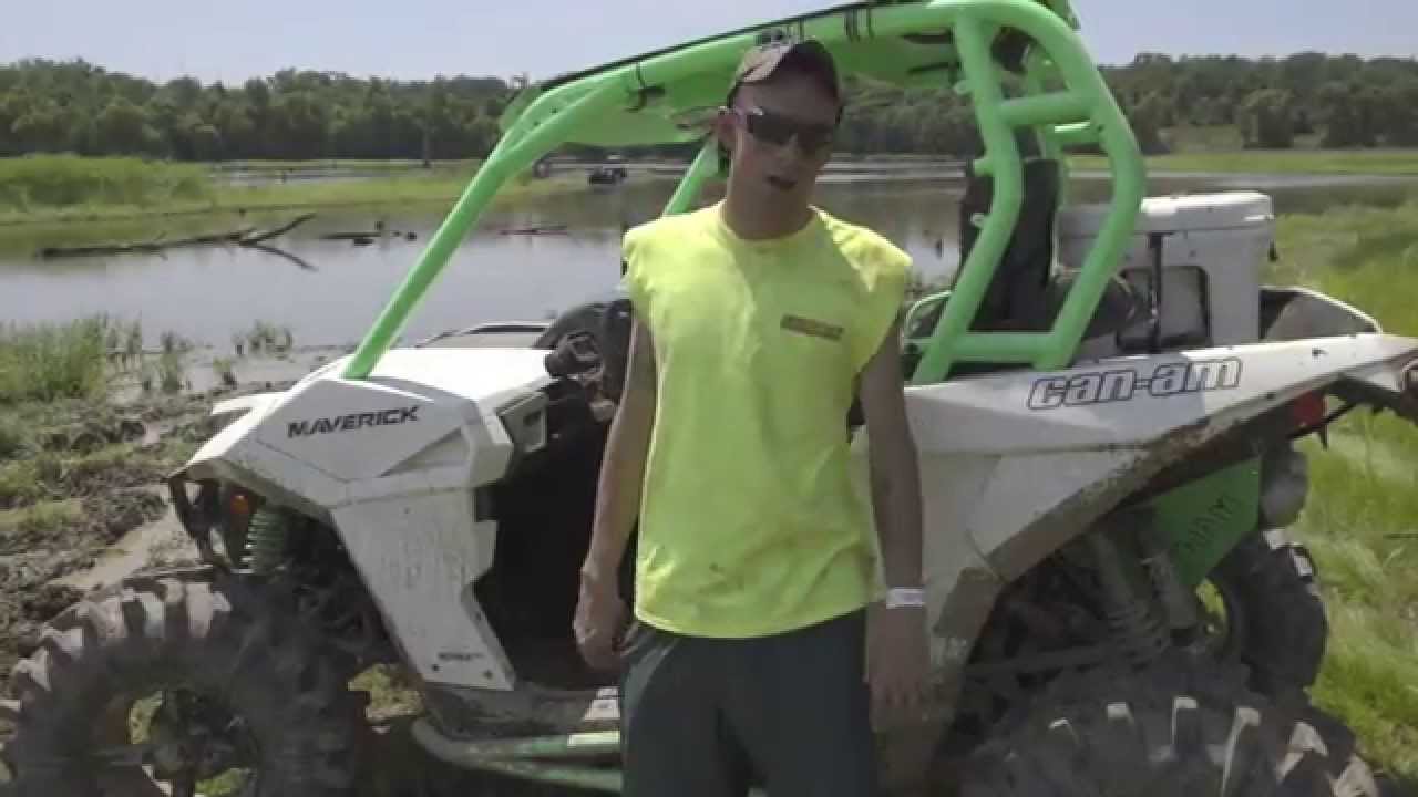 Chris Garlington and his 2014 Can-Am Maverick 1000r - YouTube