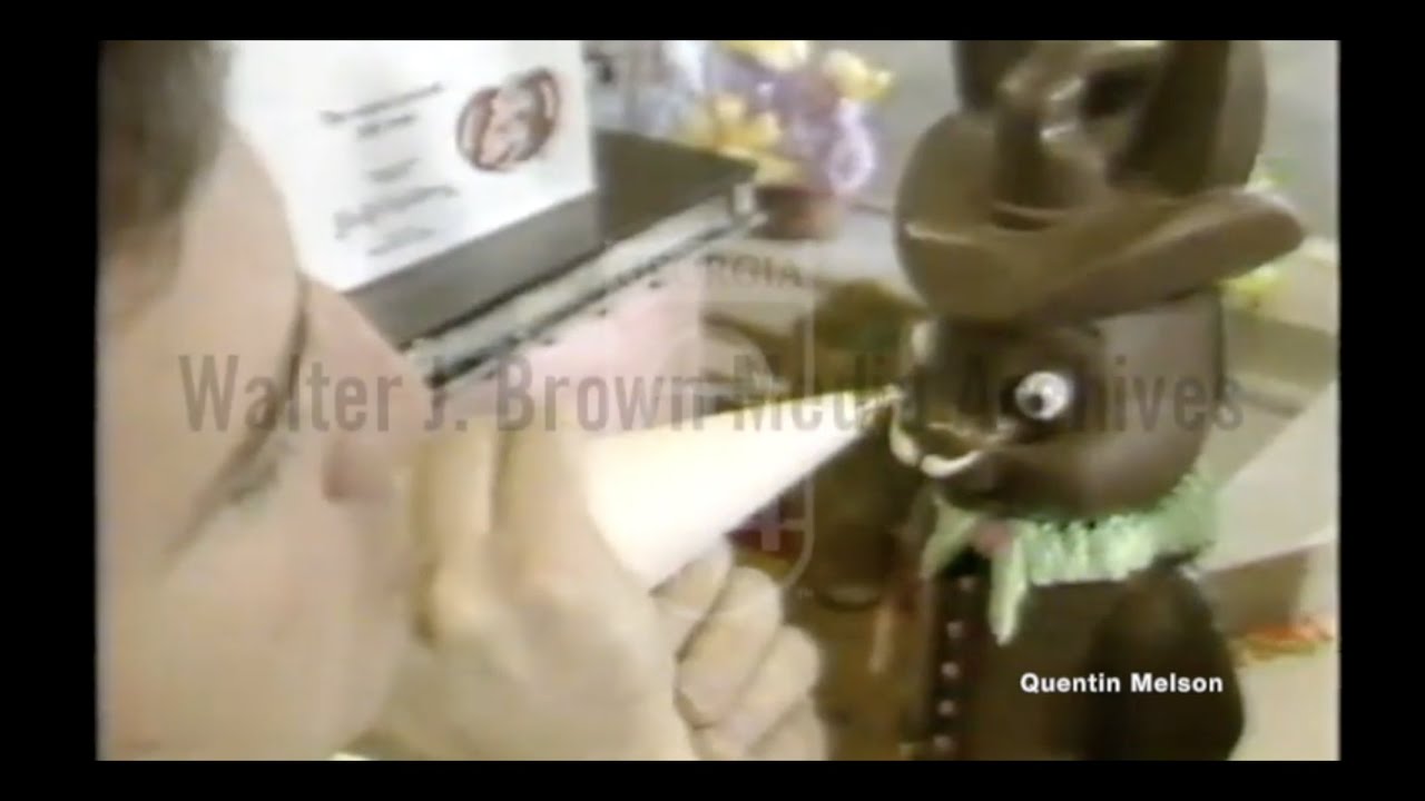 The Dinstuhl's Fine Candy Company Chocolate Easter Bunny Factory (April ...