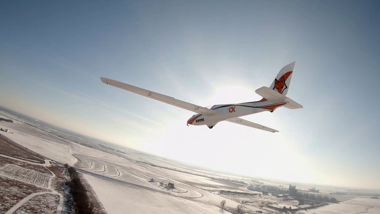 FMS Fox 3m inflight Air2Air - YouTube