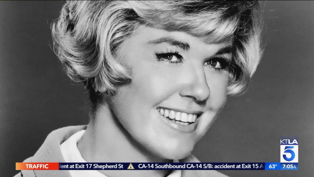We Remember the Great Doris Day, who Passed Away at 97 Years Old - YouTube