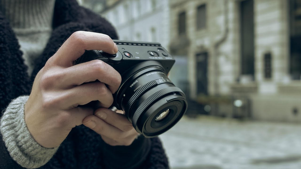 Sigma fp L - Hand-on First Look - YouTube