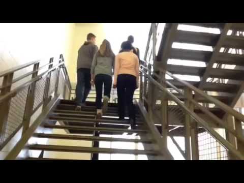 House 8-3 Barbie Bungee Jump - YouTube