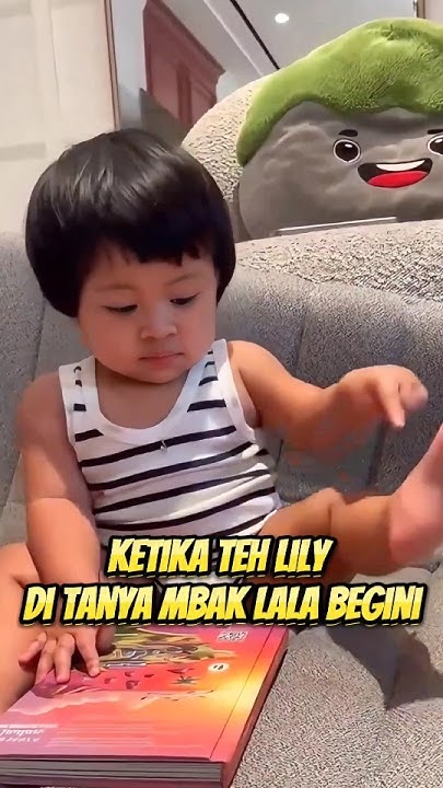 teh lily nunjuk sambil gerakan kaki nya ketika di tanya mba lala #rayyanza #raffiahmad #rafathar ...