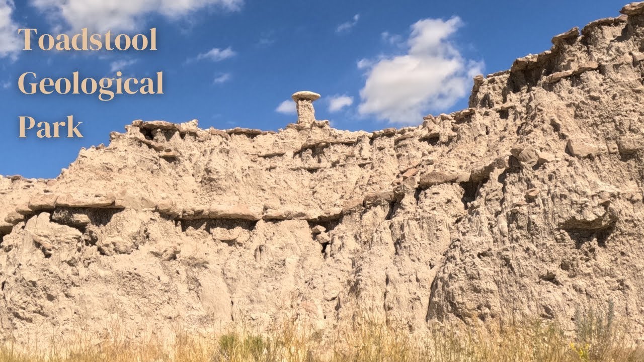 Beautiful hike at Toadstool Geological Park in Nebraska - YouTube