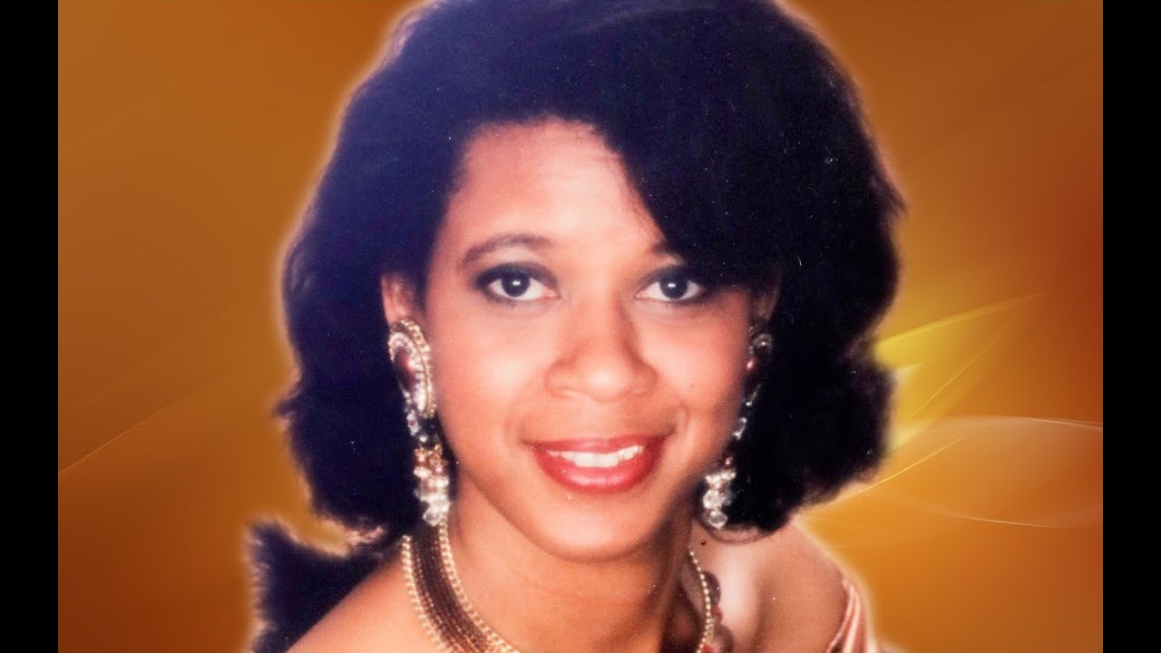 Don't Fake It by Maureen Gee (featuring Felicity) - YouTube