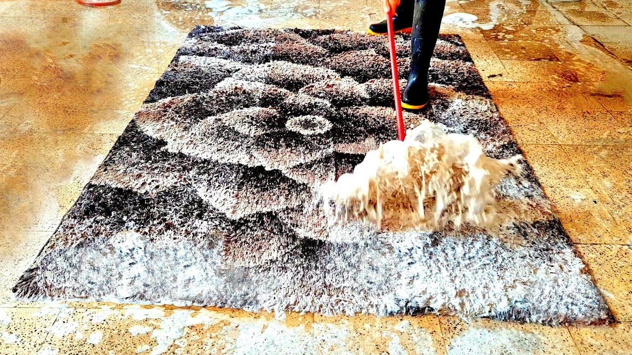 Pulled From The Rubbish/Hard dirty carpet /satisfying asmr rug cleaning ...