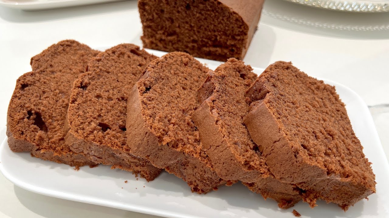 Cake au chocolat Facile et Hyper MOELLEUX 🥰 - YouTube