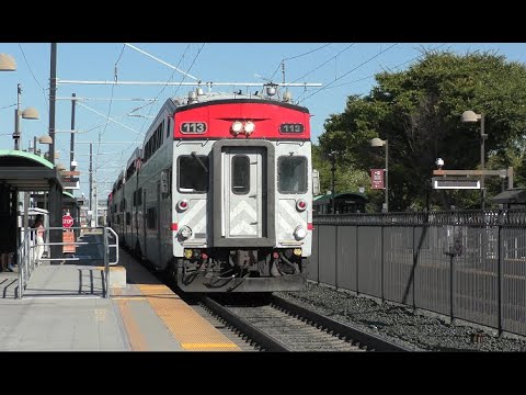 Golden Hour Caltrain Action at Mountain View Station - YouTube