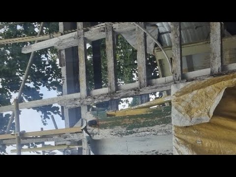 MARVELOUS MICHAEL FAZIO ALPHA MALE DOING ALPHA MALE WORK IN THE RAIN note: @45:40 Bridge ...