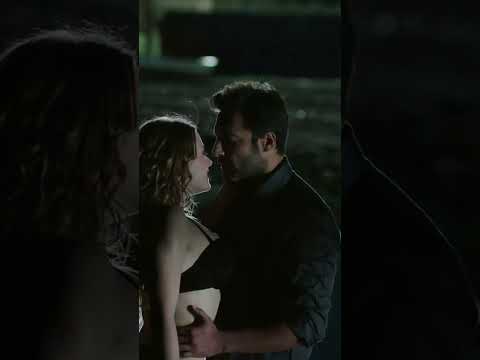 Hiç ay ışığında denize girdin mi? #SeniSeviyorumAdamım #GizemKaraca #BarışKılıç #Shorts