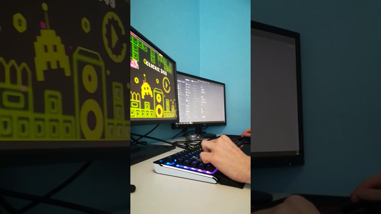 [HAND CAM] Proving my clicking speed - YouTube